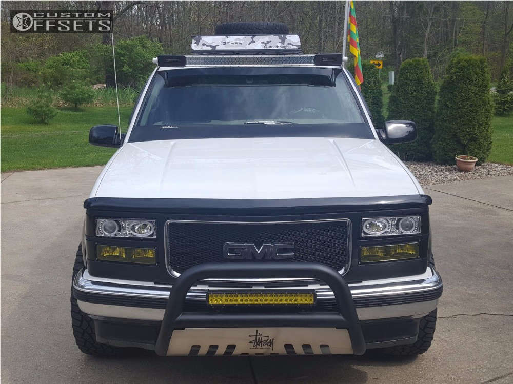 1999 GMC K1500 Suburban with 20x8.5 18 Motto Mt100 and 285/50R20 Cooper ...