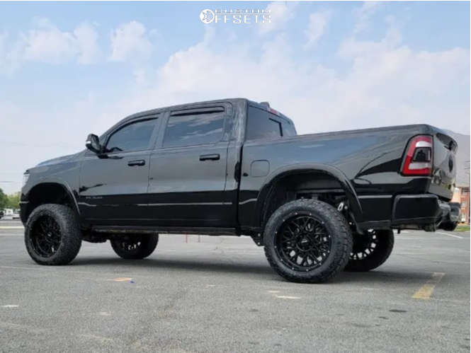 2022 Ram 1500 with 22x10 -19 Vision Rocker and 295/55R22 Toyo Tires ...