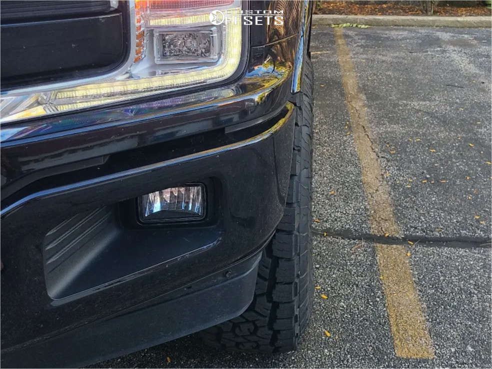 2020 Ford F-150 with 17x8.5 18 Motegi Mr150 Trailite and 35/11.5R17 ...