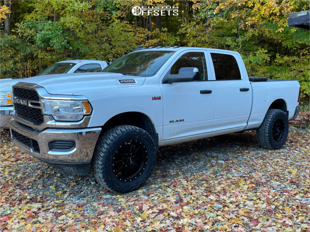 2019 Ram 2500 with 20x9 18 Method The Standard and 33/12.5R20 Mickey ...