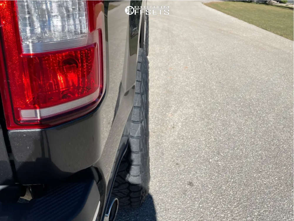 2018 Ford F-150 with 18x9 18 Method Mr316 and 295/70R18 Nitto Recon ...