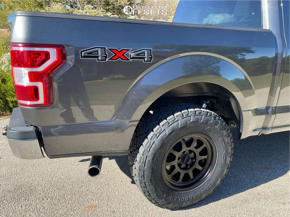 2018 Ford F-150 with 18x9 18 Method Mr316 and 295/70R18 Nitto Recon ...