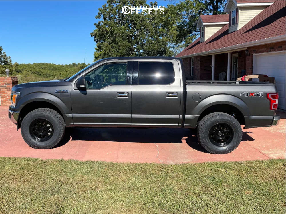 2018 Ford F-150 with 18x9 18 Method Mr316 and 295/70R18 Nitto Recon ...