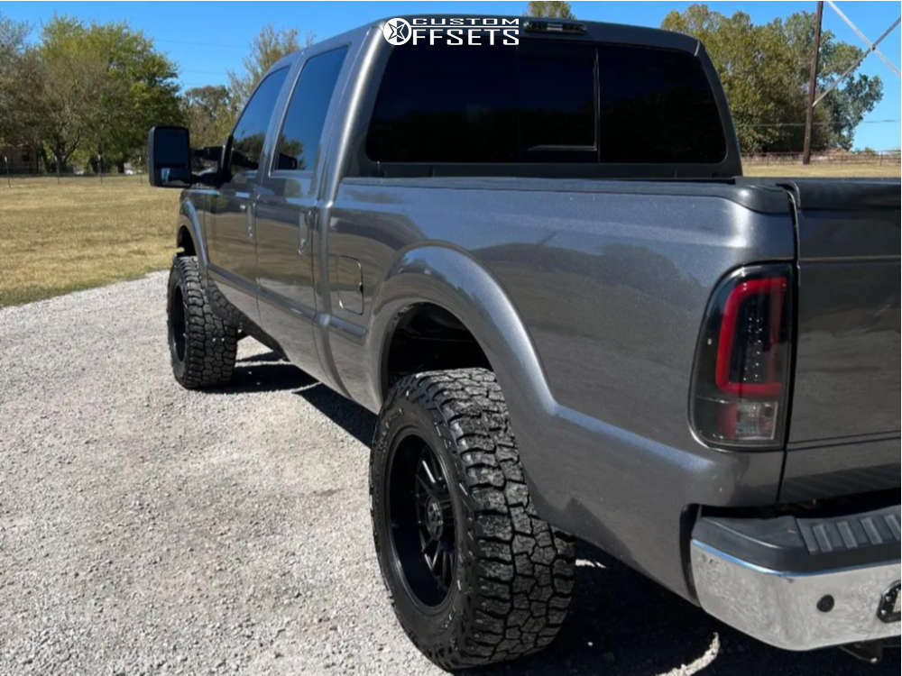 2013 Ford F-250 Super Duty with 20x10 -18 XD Xd857 and 35/12.5R20 ...