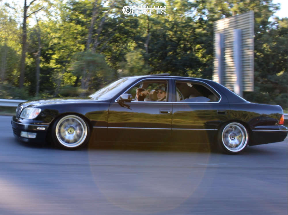 2000 Lexus LS400 with 18x9.5 30 Aodhan Ds02 and 215/35R18 Vercelli ...