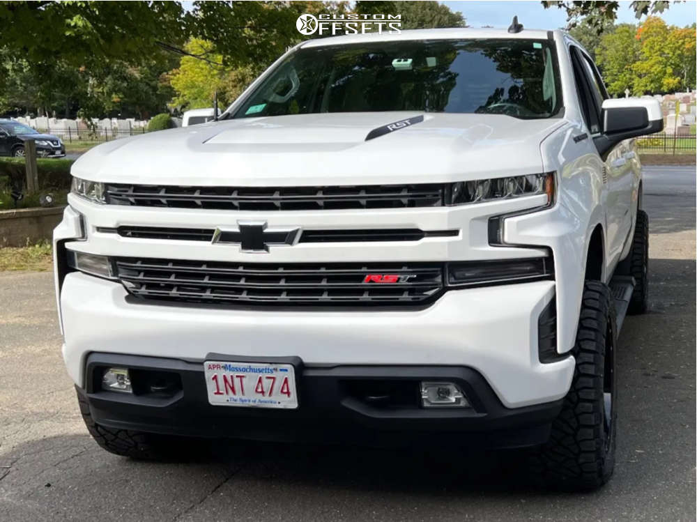 2020 Chevrolet Silverado 1500 with 20x10 -19 Ballistic Rage and 33/12 ...