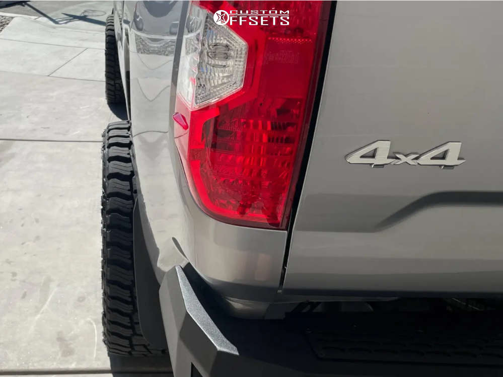 2021 Toyota Tundra with 22x10 -24 KG1 Forged Heathen and 285/45R22 ...
