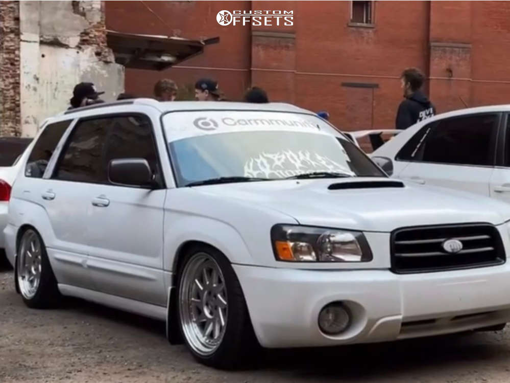 2005 Subaru Forester with 18x8.5 30 ESR Sr09 and 225/40R18 Vercelli ...