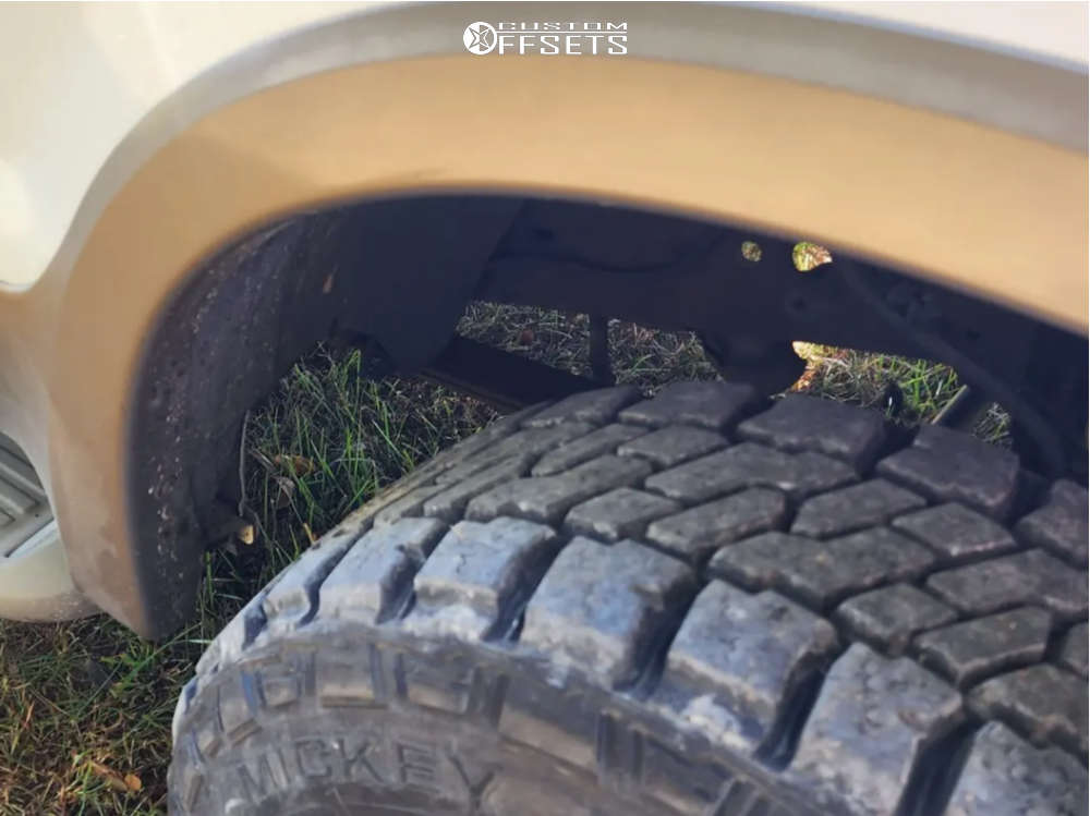 2002 Ford Excursion with 20x12 -44 Hostile Sprocket and 275/55R20 ...