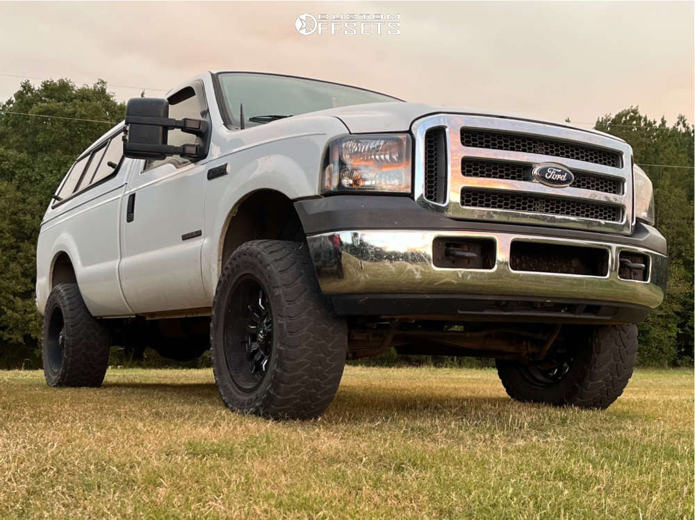 2001 Ford F-250 Super Duty with 20x10 -18 Fuel Sledge and 35/12.5R20 ...