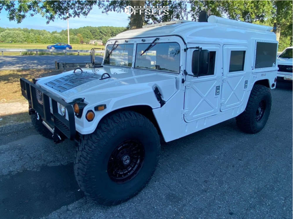 1992 AM General Hummer with 17x9 -18 Anthem Off-Road Viper and 40/13 ...