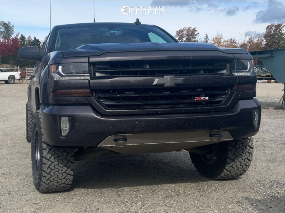 2016 Chevrolet Silverado 1500 with 17x9 -12 Vision Nemesis and 33/12 ...