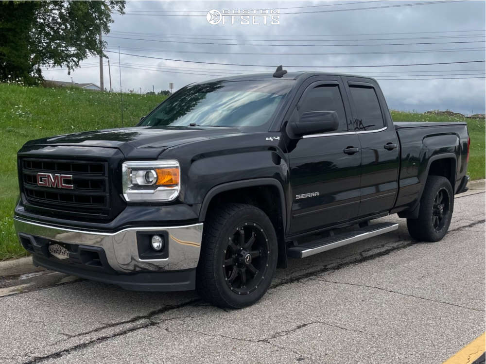 2015 GMC Sierra 1500 with 20x9 18 Raceline Assault and 285/55R20 Cooper ...