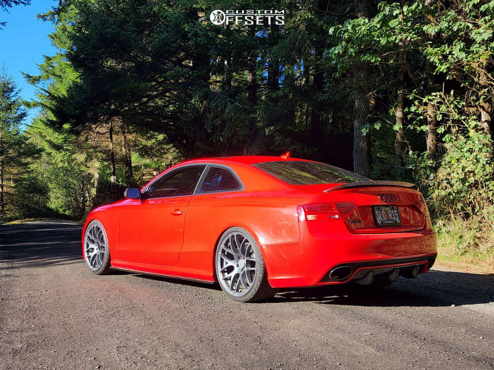 2013 Audi RS5 with 20x10 30 Verde Empire and 275/35R20 Continental ...