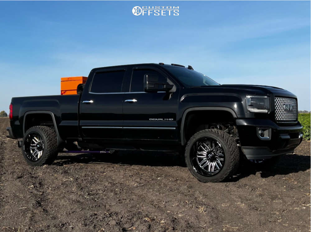 2016 GMC Sierra 2500 HD with 22x12 -43 Fuel Ignite and 33/12.5R22 Fuel ...