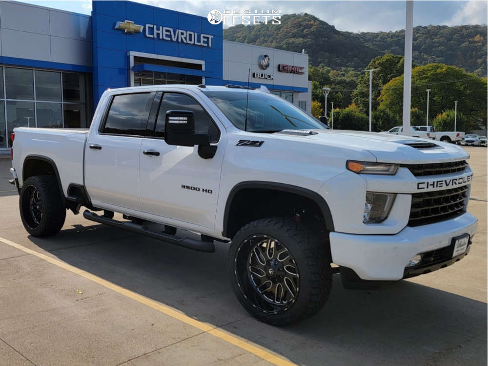 2022 Chevrolet Silverado 3500 HD with 24x12 -44 Fuel Triton D581 and 35 ...