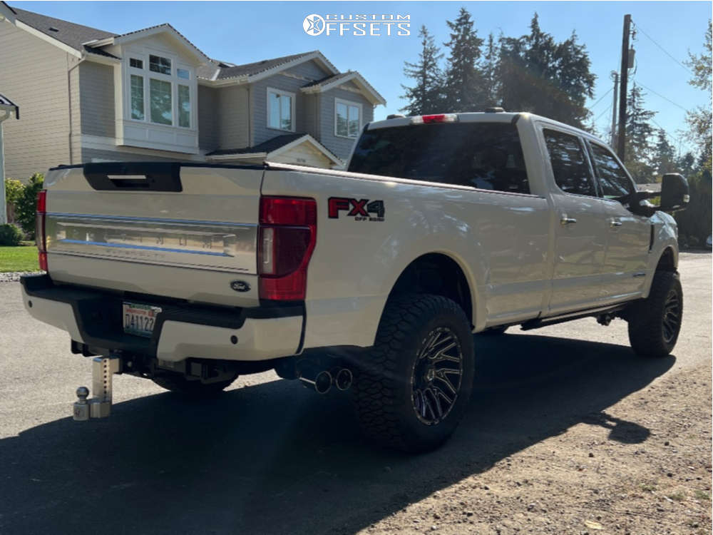 2022 Ford F-350 Super Duty with 20x10 -19 TIS 554BM and 35/12.5R20 ...