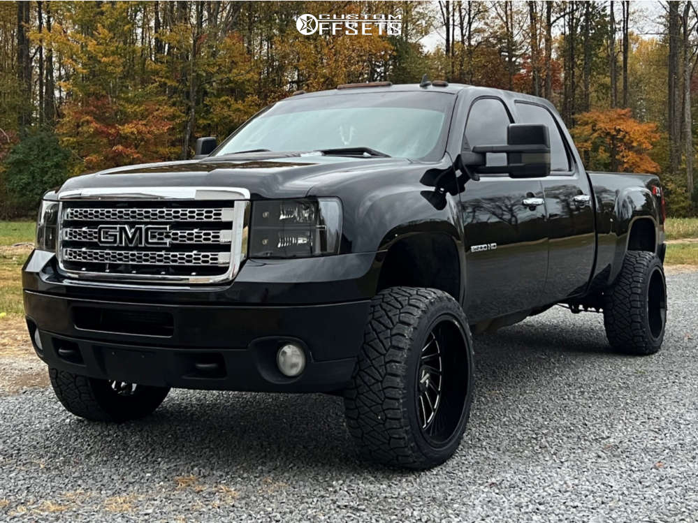 2012 GMC Sierra 2500 HD with 22x12 -51 ARKON OFF-ROAD Caesar and 33/12 ...
