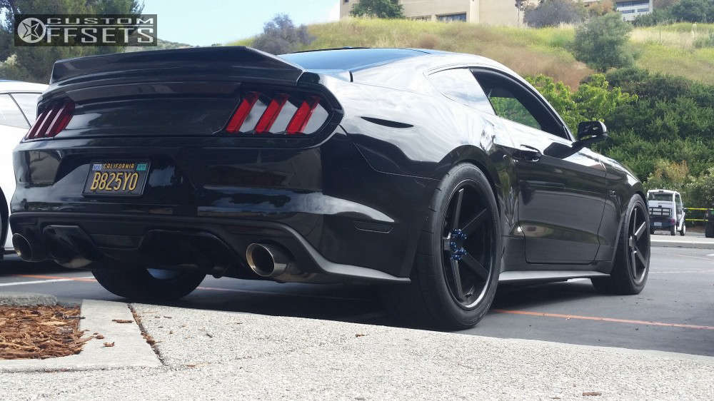 2016 Ford Mustang with 20x9 32 Stance Sc5 and 265/35R20 Nitto Nt555r ...