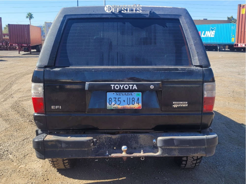 1987 Toyota 4Runner with 17x8.5 0 Method Mr305 and 33/10.5R17 Goodyear ...