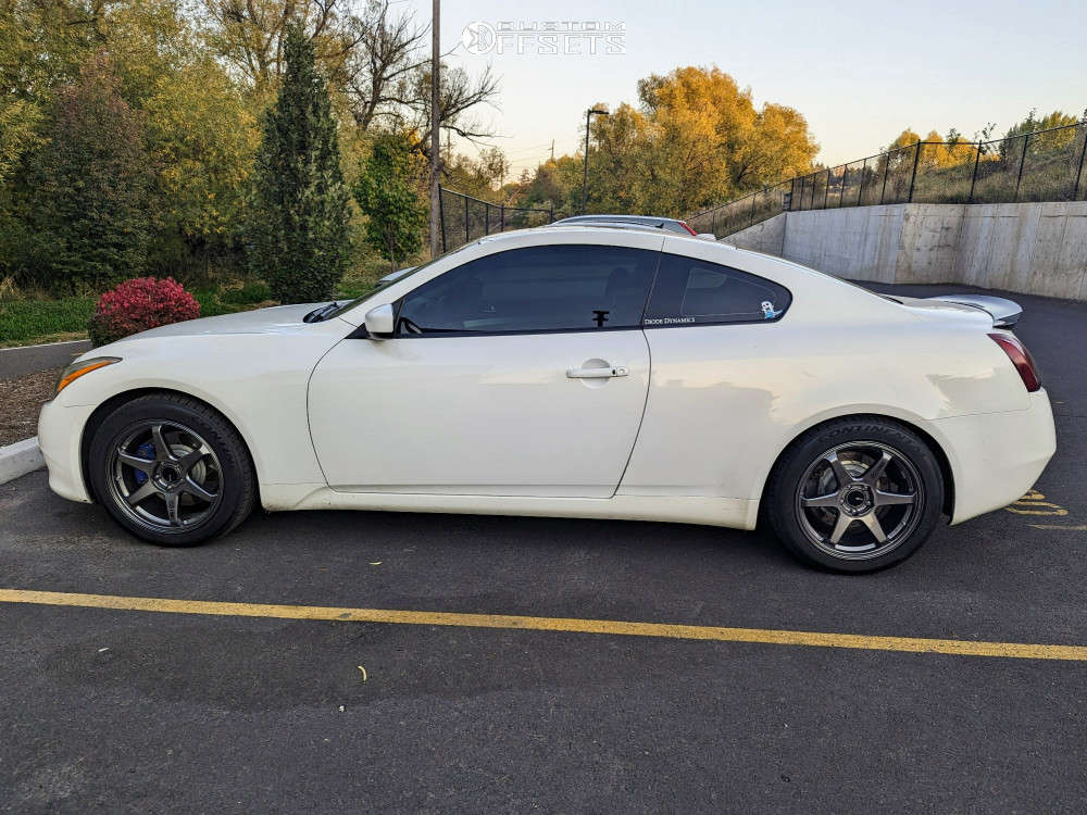 2009 INFINITI G37 with 18x8 40 Enkei T6r and 225/50R18 Continental Extremecontact Dws06 Plus and ...