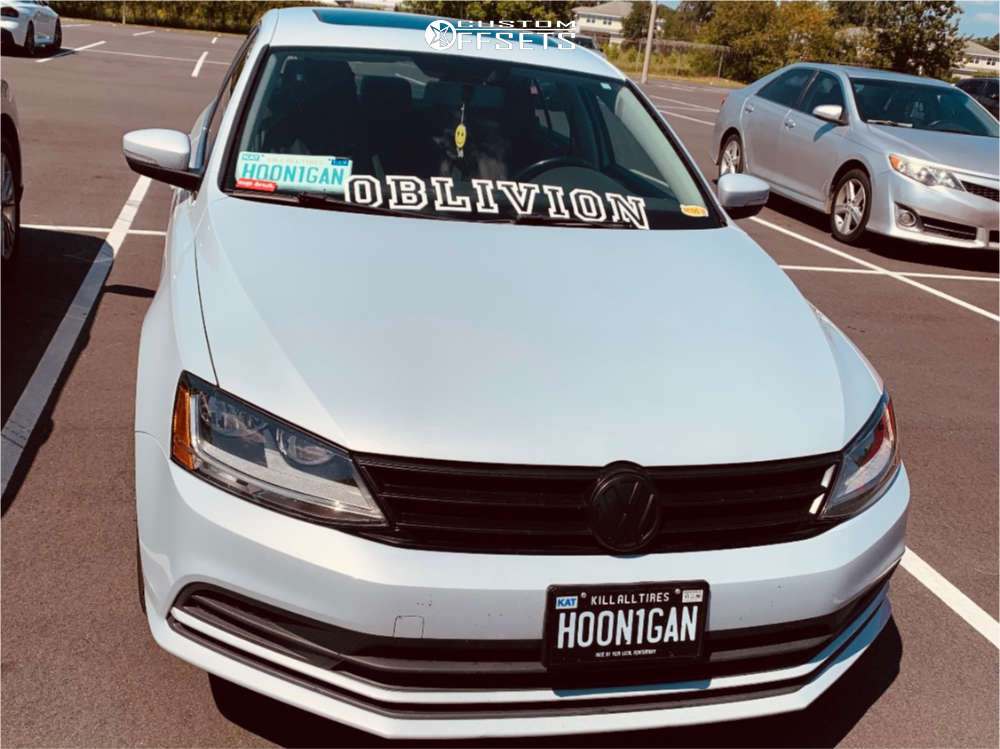 2017 Volkswagen Jetta with 17x7 38 Vision Bane and 205/45R17 Arroyo ...