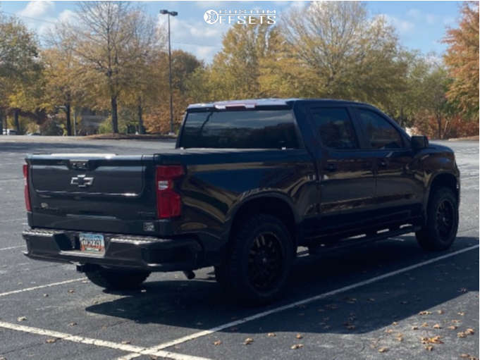 2022 Chevrolet Silverado 1500 with 20x9 1 Fuel Sledge and 275/60R20 ...