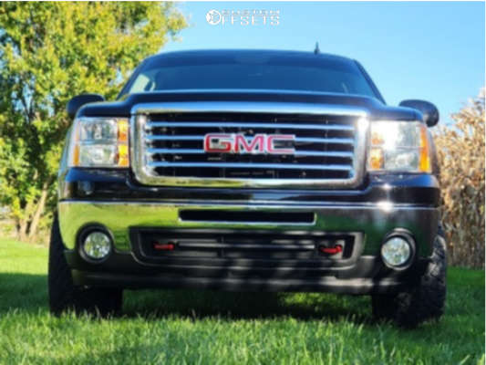 2009 GMC Sierra 1500 with 20x10 -19 Off Road Monster M17 and 33/12.5R20 ...