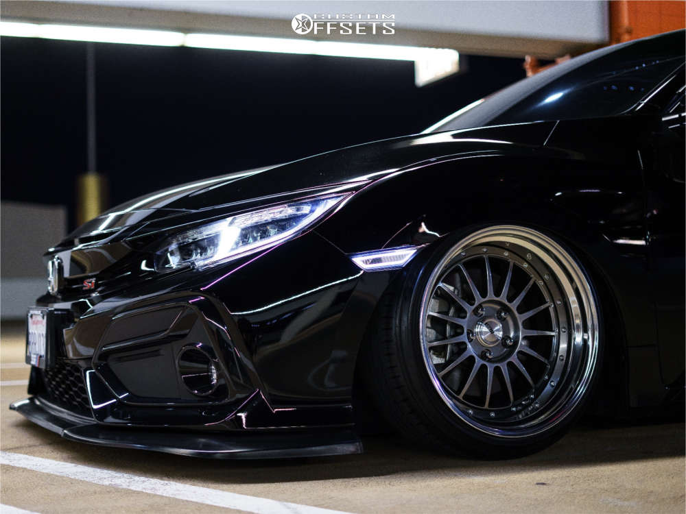2020 Honda Civic with 18x10.5 15 SSR Professor Tf1 and 215/45R18 ...