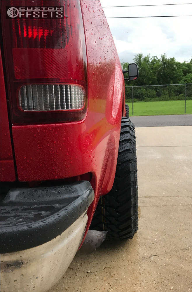 2002 Ford F-250 Super Duty with 20x12 -44 Hostile Blaze and 33/12.5R20 ...