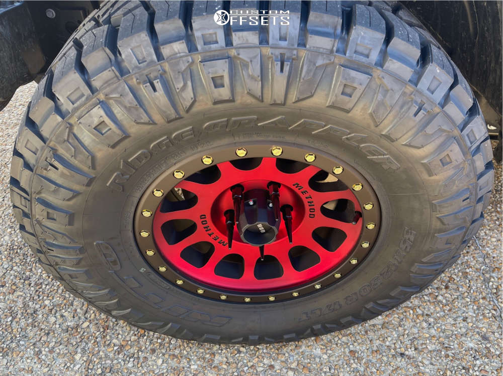 2022 Jeep Wrangler with 17x8.5 0 Method MR305 and 35/12.5R17 Nitto ...