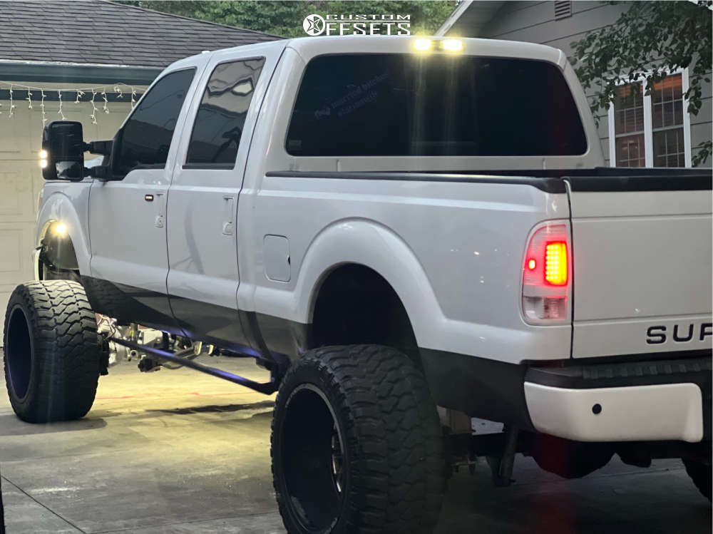 2014 Ford F-250 Super Duty with 22x14 -76 TIS Forged F51bm1 and 35/15 ...