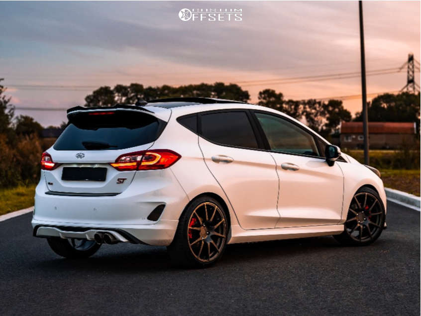 Revo Rf018 Fiesta Buy Shop | www.oceanproperty.co.th