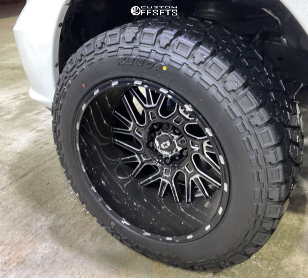 2017 Ram 1500 with 20x12 -51 Vision Brawl and 33/12.5R20 Kenda Klever R ...