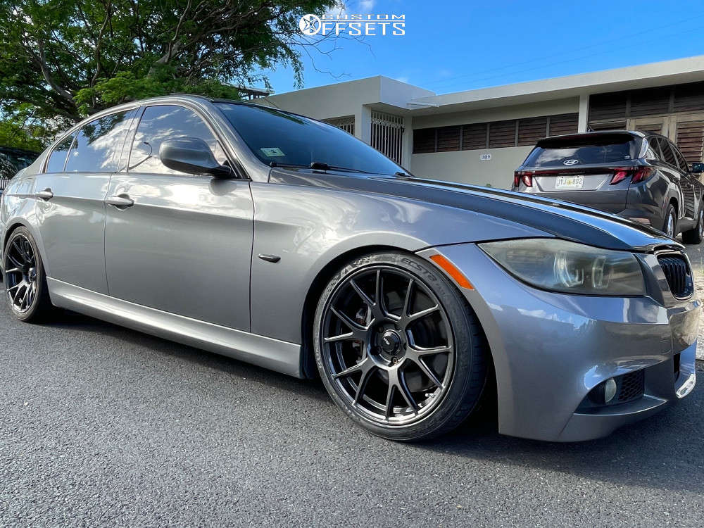 Konig Ampliform 56BZ ホイール 18x9.5 5x4.5 (5x114.3) グロス ブロンズ 35MM4本セット ...