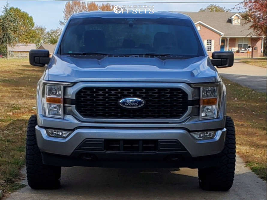 2022 Ford F-150 with 24x12 -44 TIS 544BM and 33/12.5R24 Venom Power ...