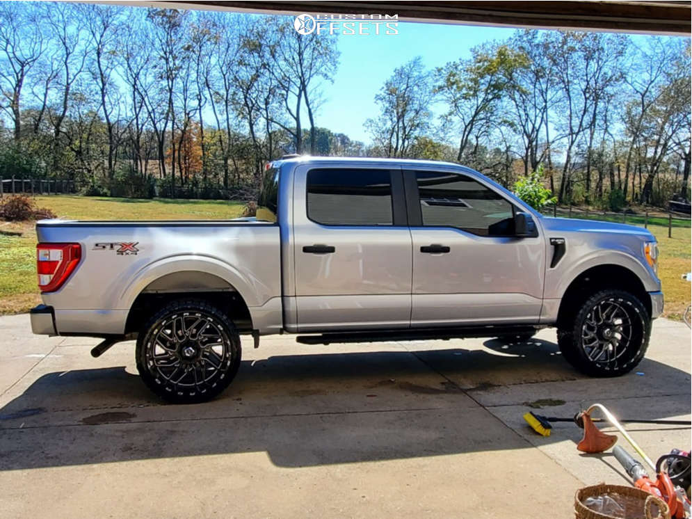 2022 Ford F-150 with 24x12 -44 TIS 544BM and 33/12.5R24 Venom Power ...