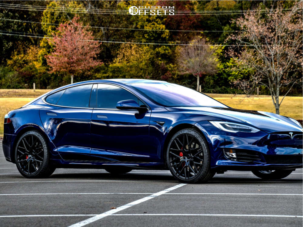 2018 Tesla S with 21x9 35 Rohana Rfx10 and 265/35R21 Michelin Pilot ...