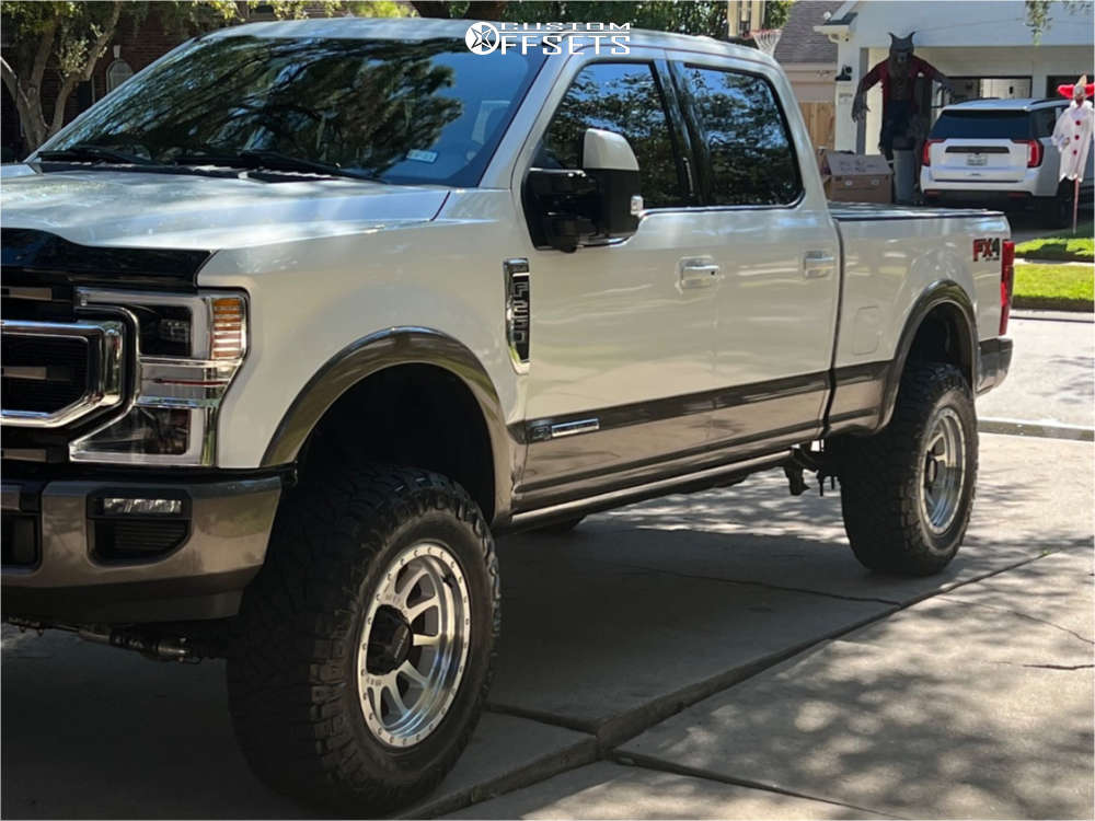 2020 Ford F-250 Super Duty with 20x10 -24 Method Nv and 37/12.5R20 ...