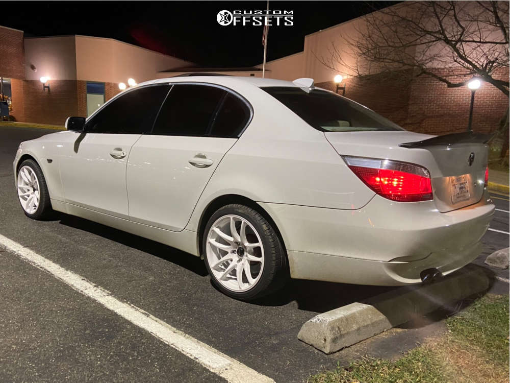 2005 BMW 530i with 18x9.5 22 Vors Tr4 and 255/35R18 Delinte D7 Thunder ...