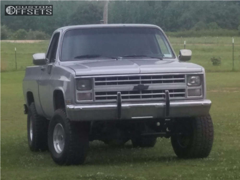 1986 Chevrolet K10 with 15x10 -38 American Racing Outlaw I and 33/12 ...