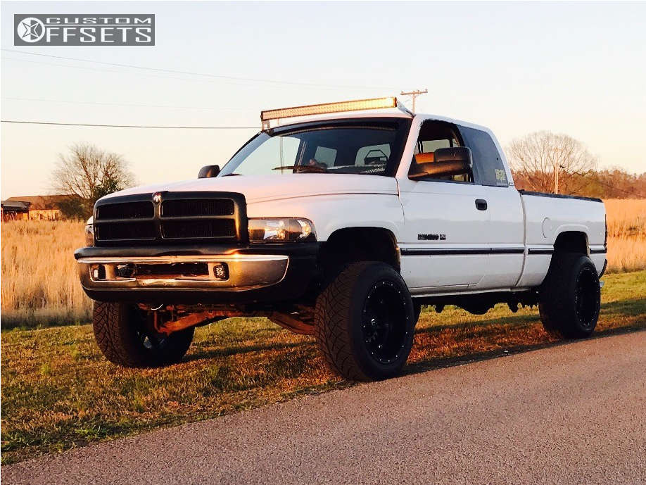 1997 Dodge Ram 1500 with 20x12 -44 Fuel Hostage and 305/50R20 Nitto ...