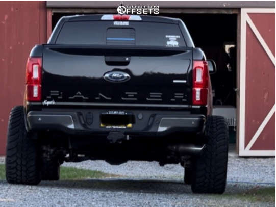 2019 Ford Ranger with 20x12 -52 Method Mr605 and 285/55R20 AMP Mud ...
