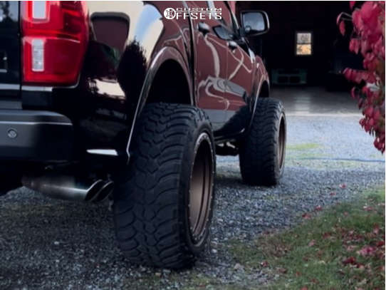 2019 Ford Ranger with 20x12 -52 Method Mr605 and 285/55R20 AMP Mud ...