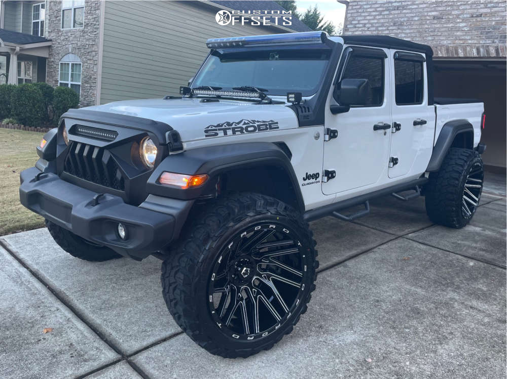 2020 Jeep Gladiator with 24x14 -76 TIS 554BM and 37/13.5R24 Gladiator Xcomp Mt and Suspension ...