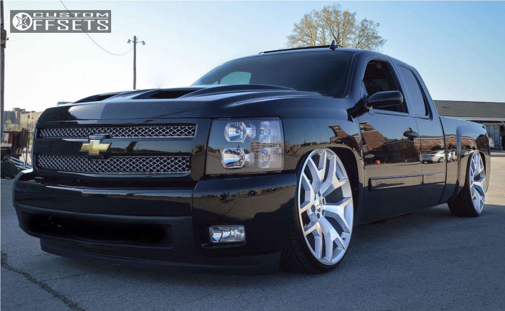 2008 Chevrolet Silverado 1500 with 26x10 31 OE Performance 169 and 275 ...