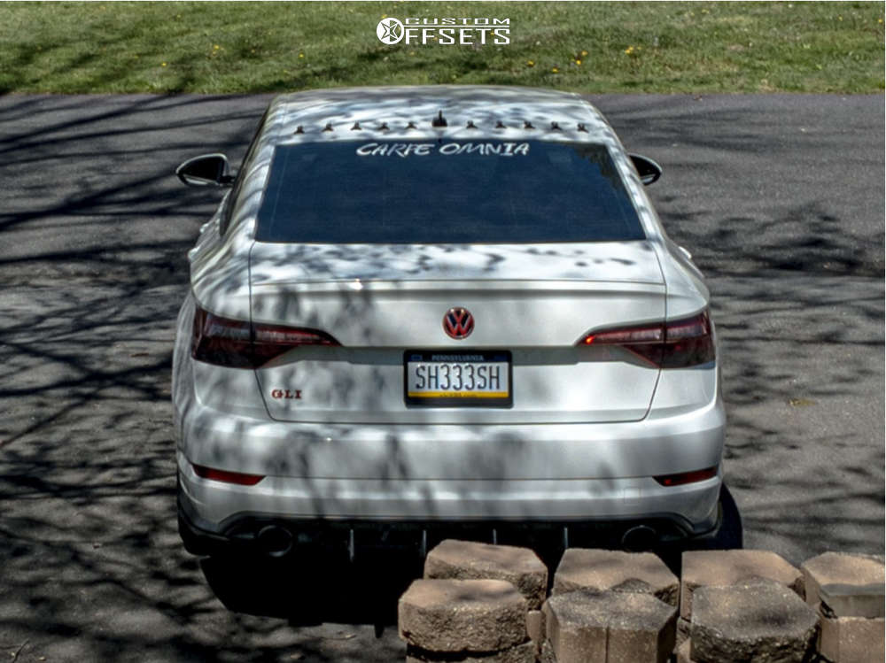 2019 Volkswagen Jetta with 18x8.5 35 Rotiform Las-r and 215/40R18 Toyo ...