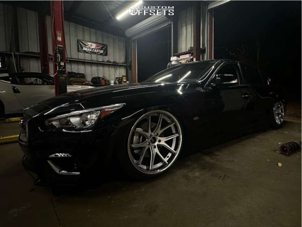 2020 INFINITI Q50 with 20x10.5 25 Ferrada Fr2 and 245/35R20 Vercelli ...
