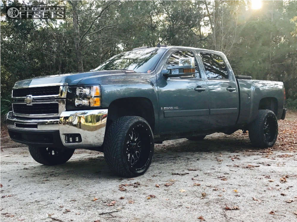 2007 Chevrolet Silverado 2500 HD with 22x11 -24 Havok H104 and 285 ...