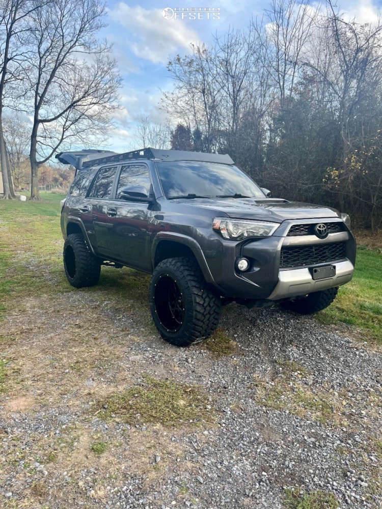 2017 Toyota 4Runner with 20x12 -51 Vision Rocker and 33/12.5R20 Nitto ...